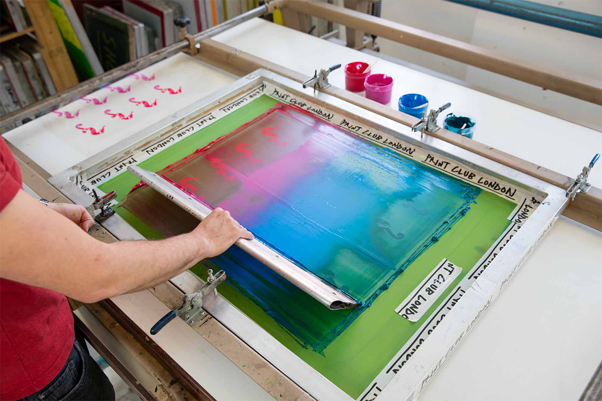 How To Colour Blend by M.O.L - Print Club London