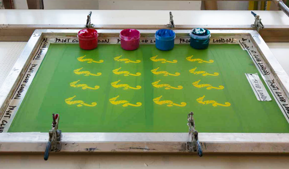 How To Colour Blend by M.O.L - Print Club London